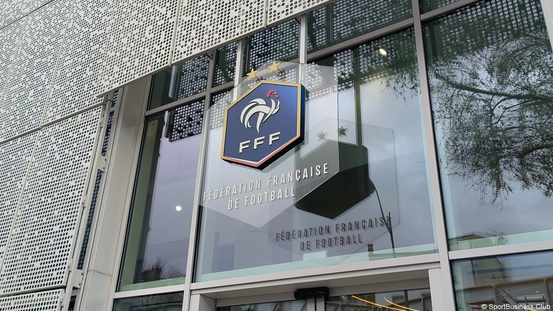 Football. La FFF lance l'appel d'offres pour son équipementier - Sport ...