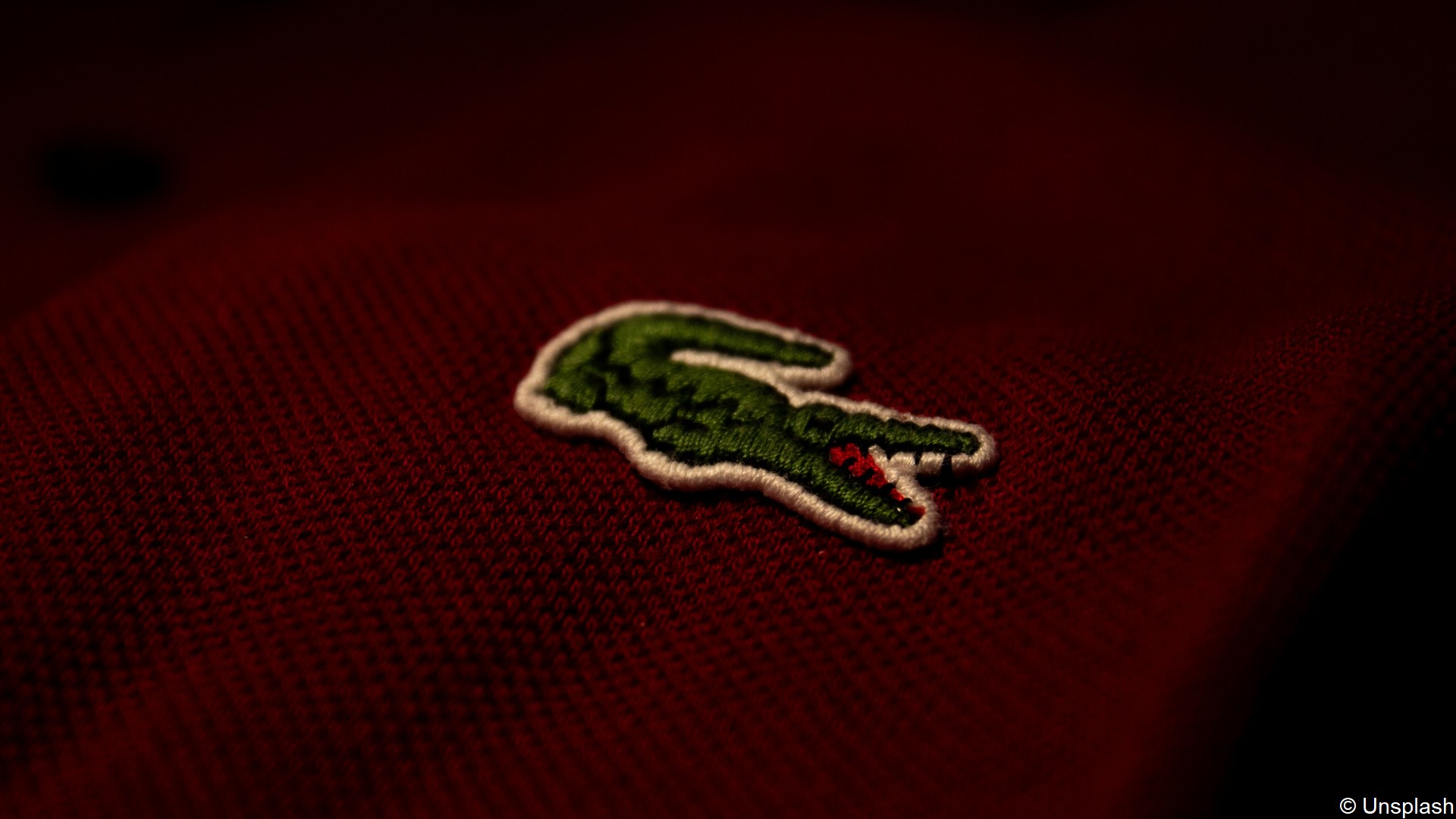 Equipementier. Lacoste se met aux sports d'hiver - Sport Business Club